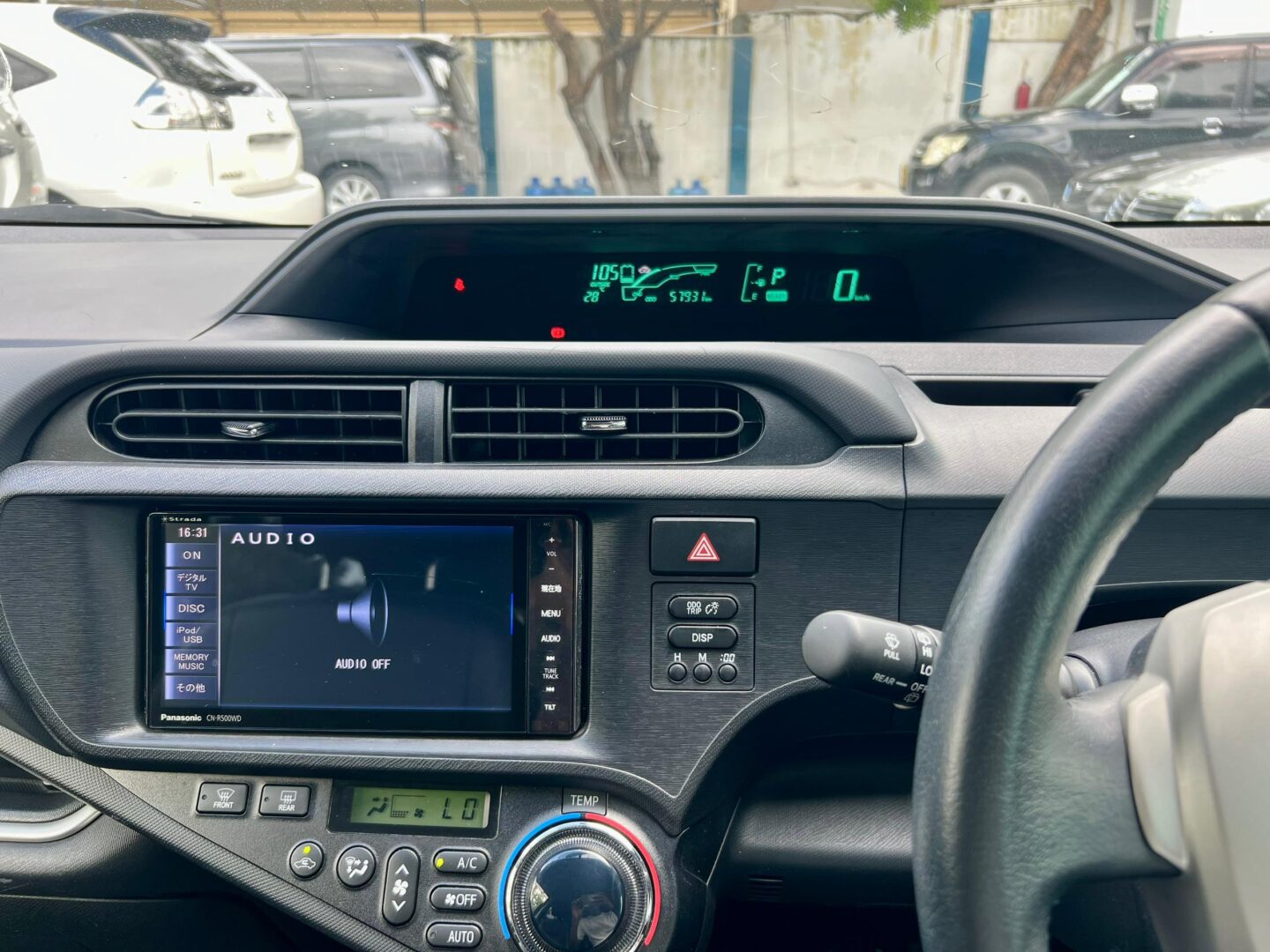 Toyota Aqua – smscarz